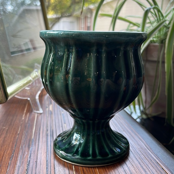 hull | Holiday | Vintage Hull Pottery Blue Green Drip Pedestal Planter ...